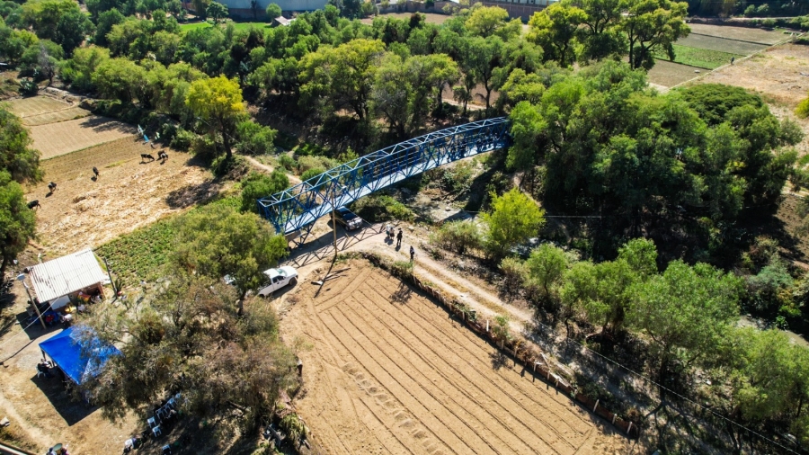 EN HUERTA MAYU DISTRITO 3 – PACATA, ALCALDE DE SACABA ENTREGA PUENTE ...